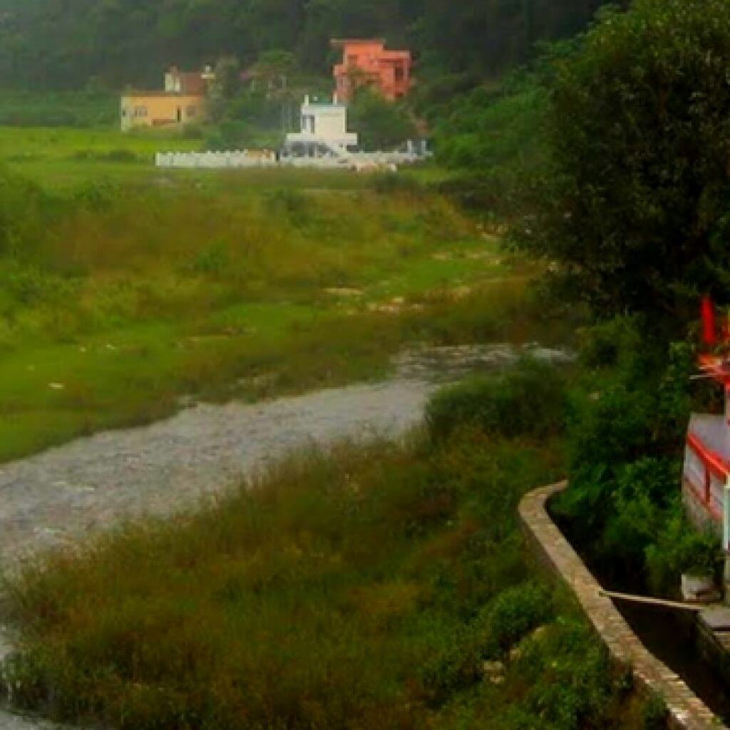 Chaukhutia hill taxi | Vaibhav Laxmi Tourism